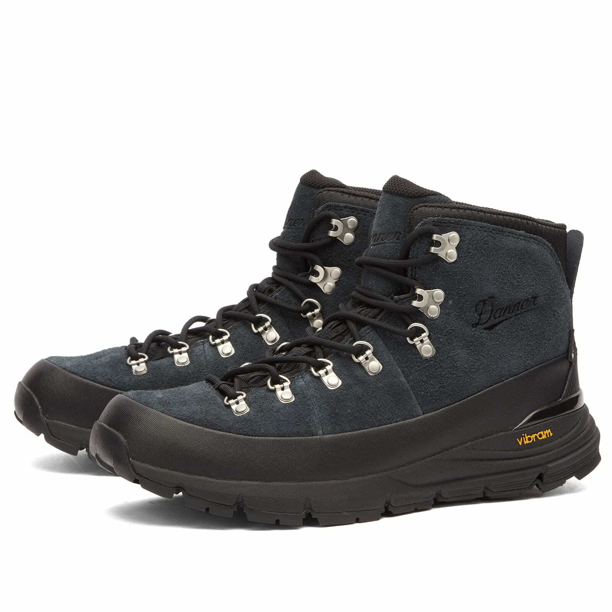 Danner Men's Mountain 600 ID Gore-Tex Hiking Boots in Jet Black Danner