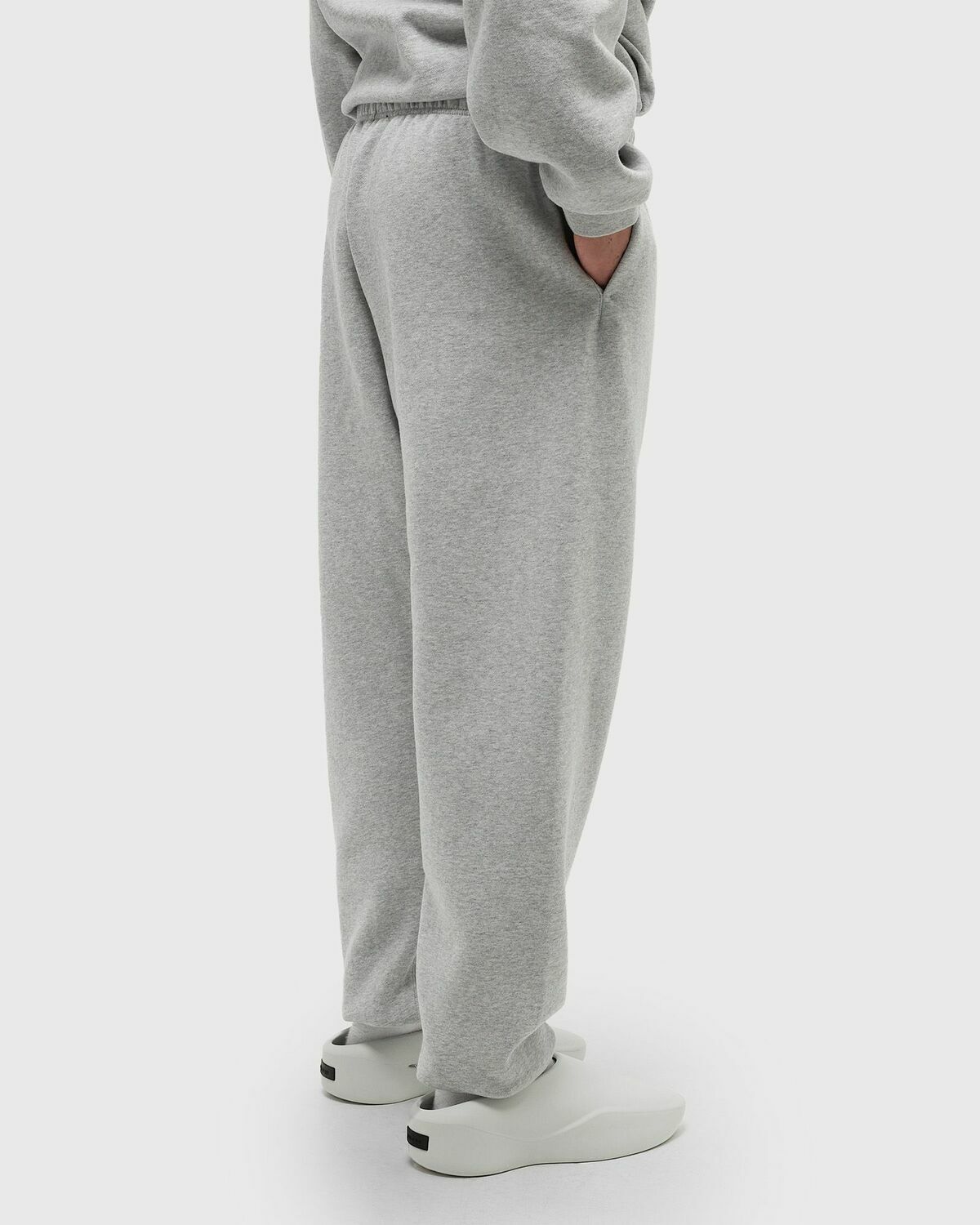 Fear Of God Essentials Fleece Essential Sweatpant Grey Fear Of God ...