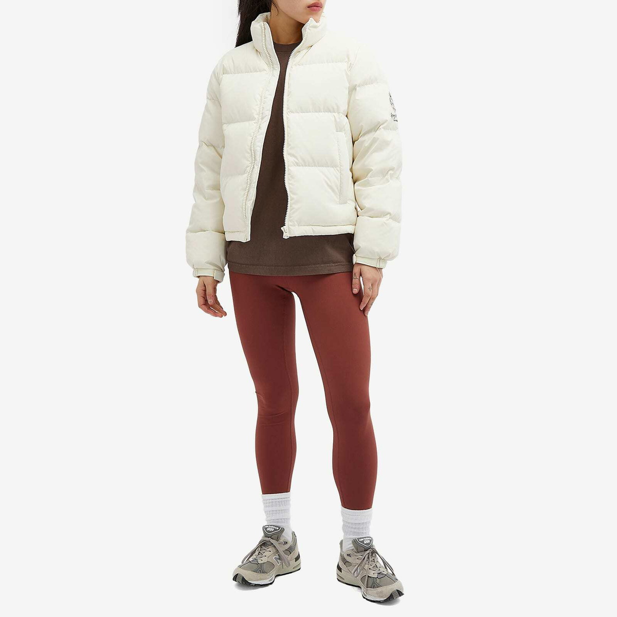 Sporty & Rich Women's Crown LA Puffer Jacket in Cream Sporty & Rich