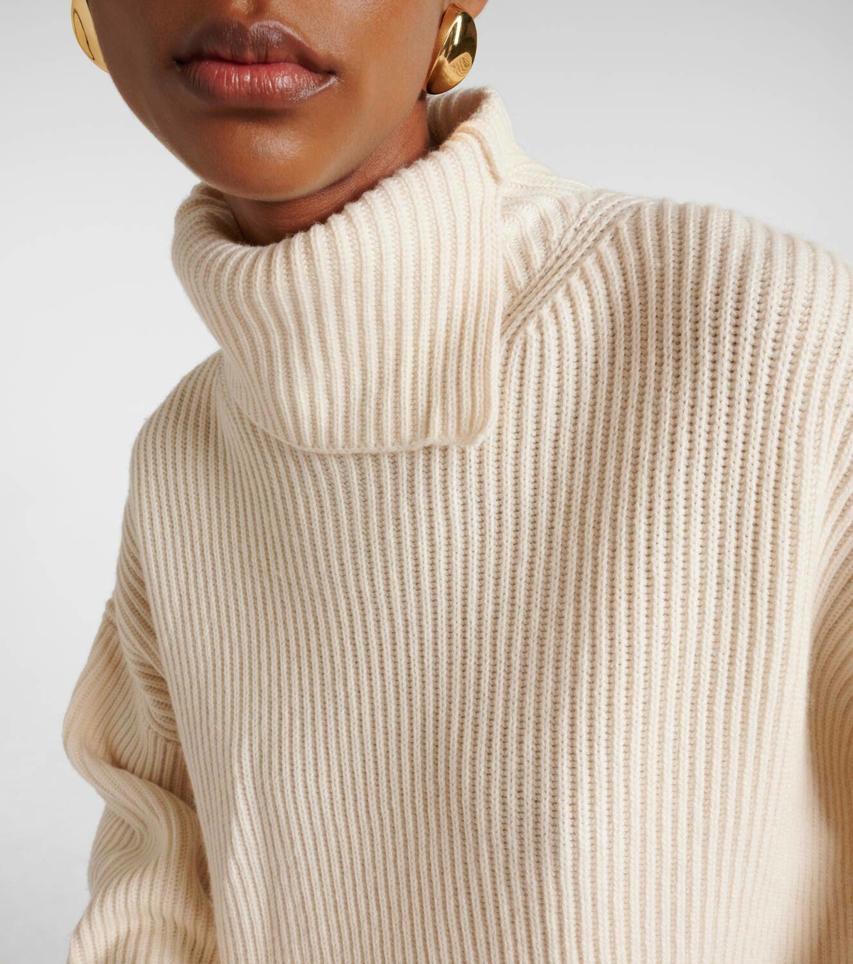 Joseph Wool, cashmere and silk turtleneck sweater Joseph