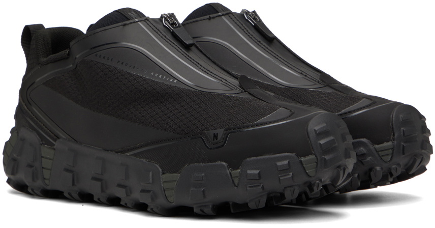 Norse Projects ARKTISK Black Zip-Up Runner Sneakers Norse Projects
