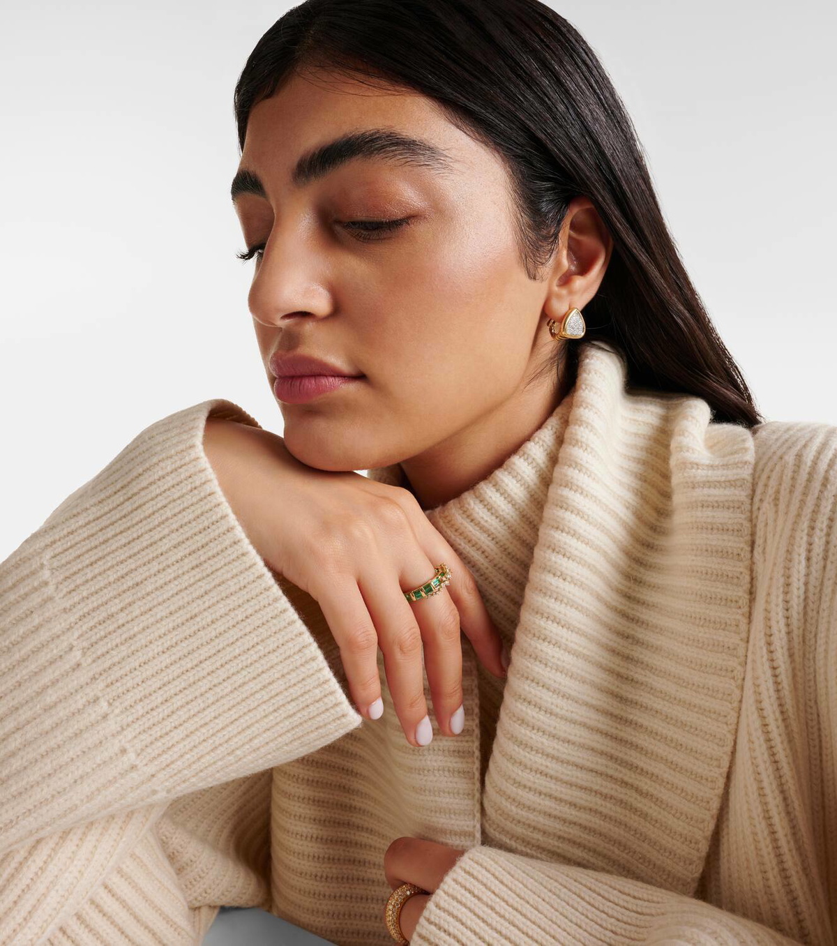 Ananya Scatter 18kt gold ring with emeralds and diamonds Ananya