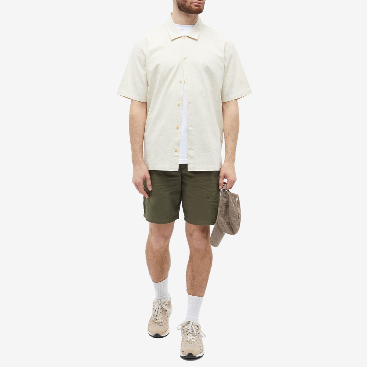 Folk Men's Crinkle Assembly Short in Olive Folk