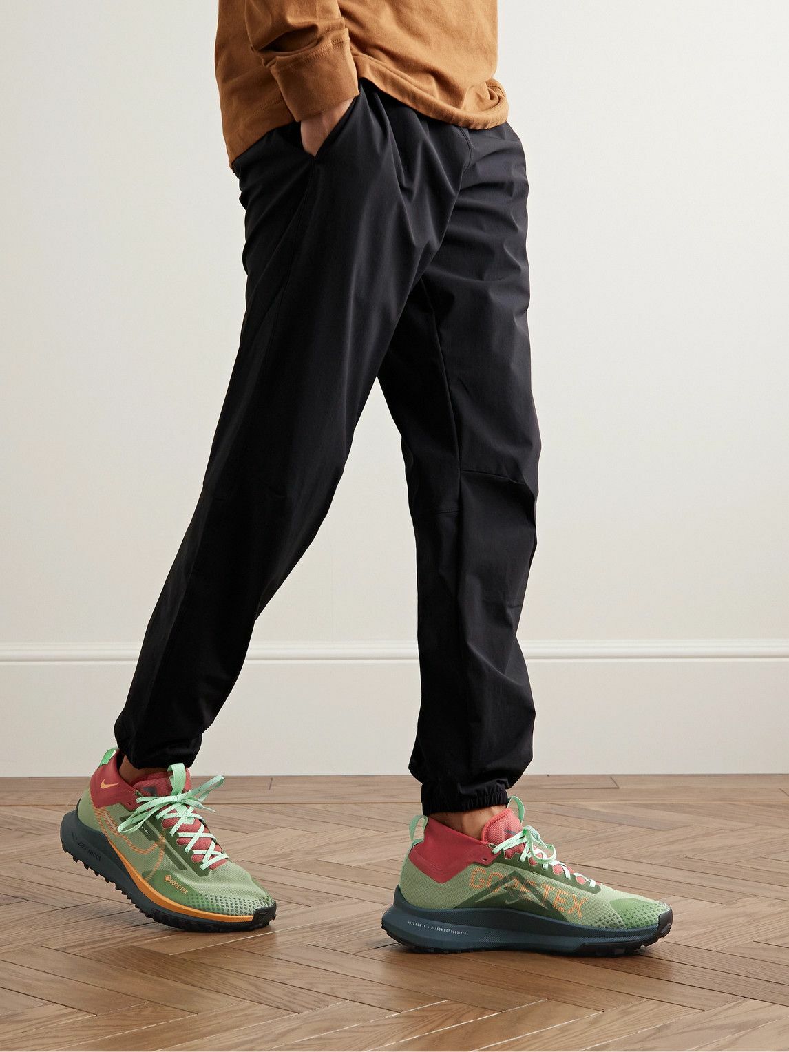 Nike Running - React Pegasus Trail 4 GORE-TEX Mesh Running Sneakers ...