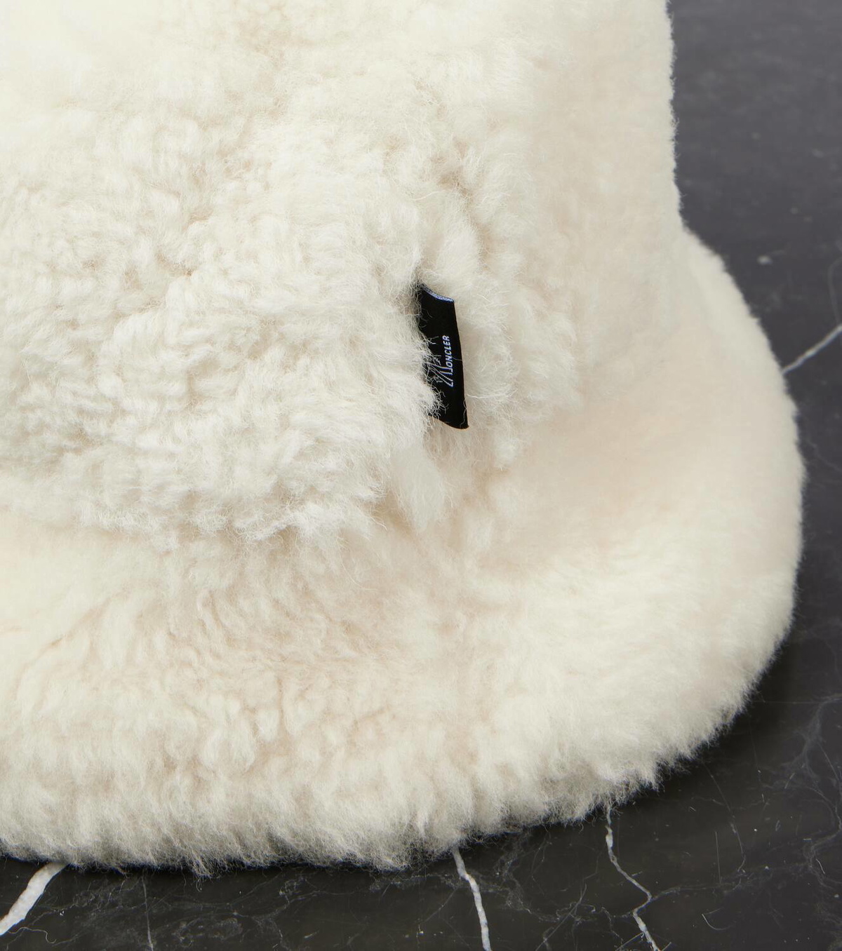 Moncler Shearling bucket hat Moncler