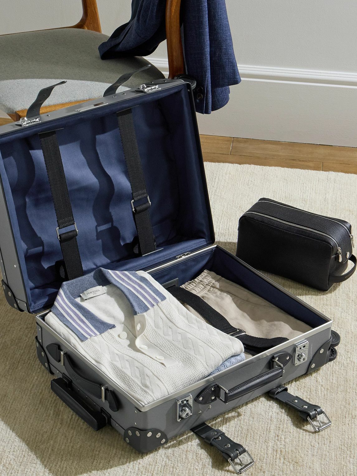 Globe-Trotter - 007 Leather-Trimmed Carry-On Suitcase Globe-Trotter