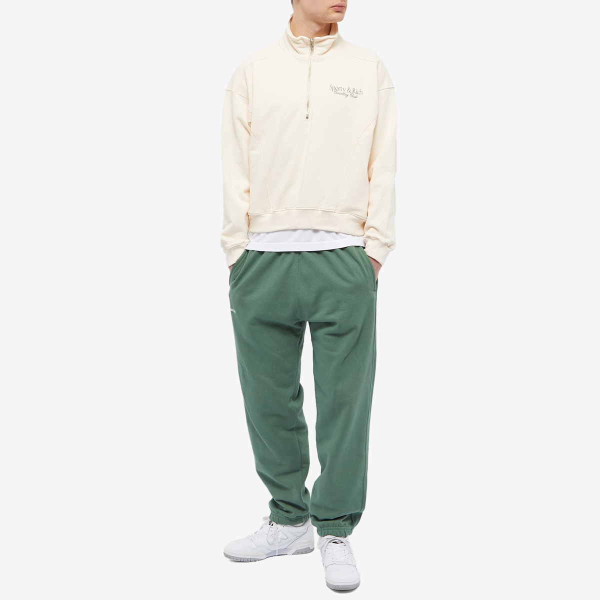 Sporty & Rich Men's SR Country Club Quarter Zip Sweat in Cream/Navy ...