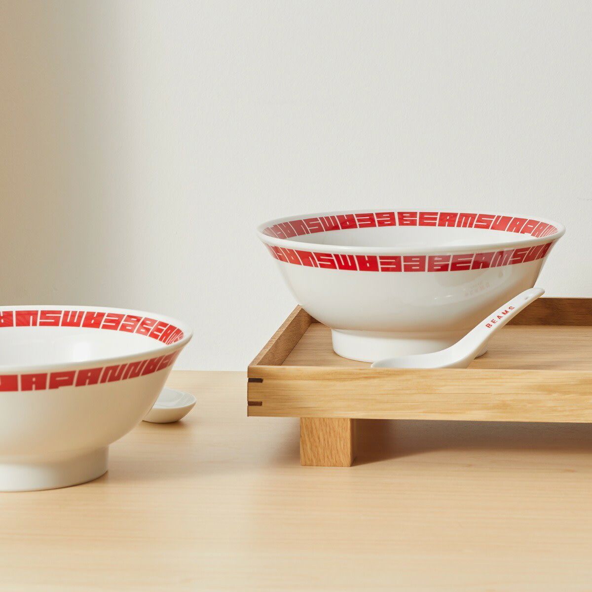 BEAMS JAPAN Ramen Gift Set in White/Red BEAMS JAPAN