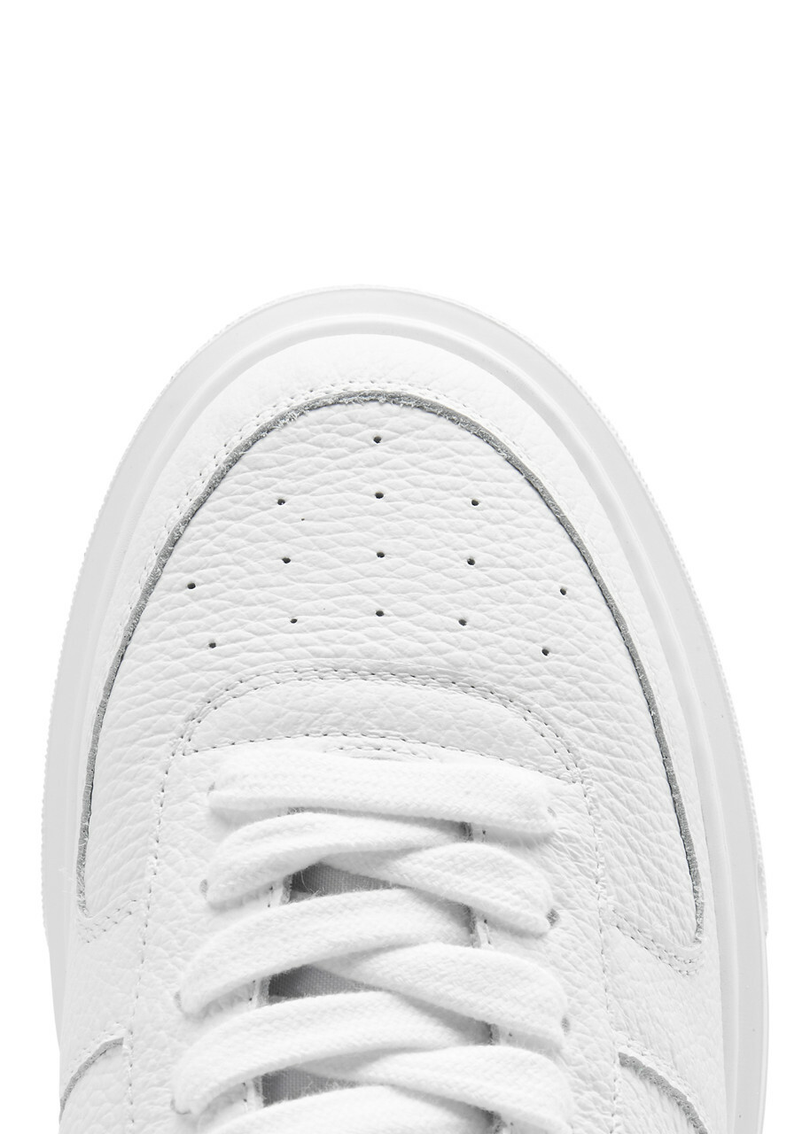 Cleens Court Grained Leather Sneakers White Cleens
