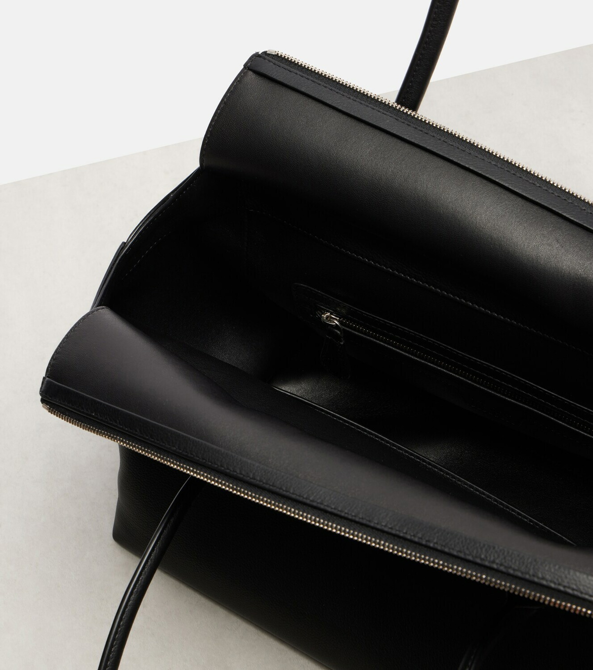 The Row Terrasse leather shoulder bag The Row