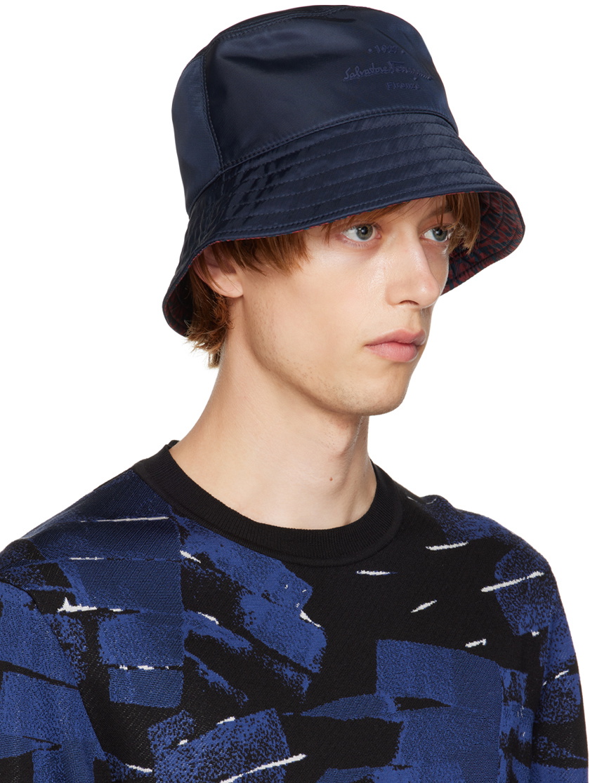 Salvatore Ferragamo Navy Reversible Bucket Hat Salvatore Ferragamo