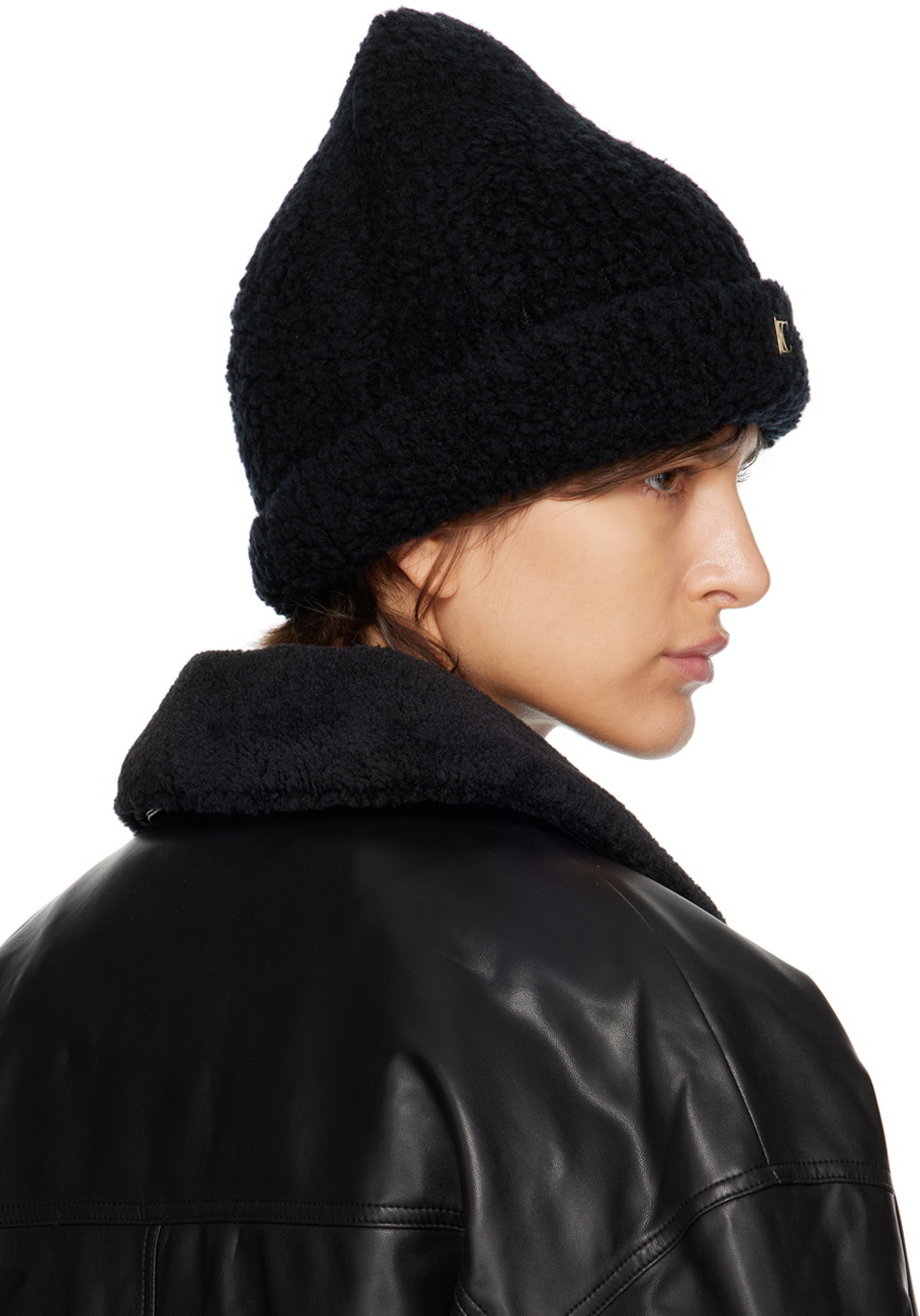 LOW CLASSIC Black Fluffy Beanie Low Classic