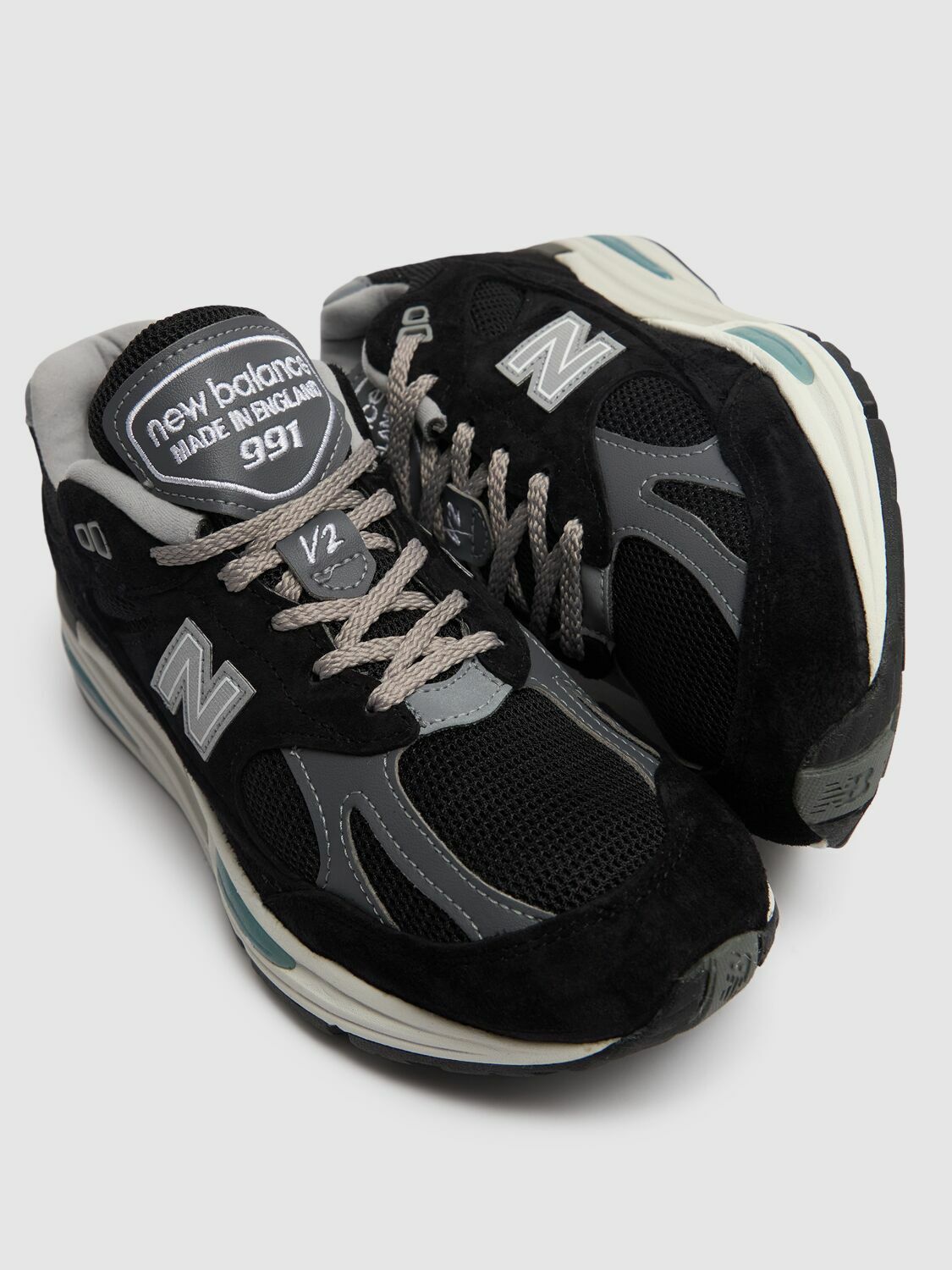 NEW BALANCE 991 V2 Made In Uk Sneakers New Balance