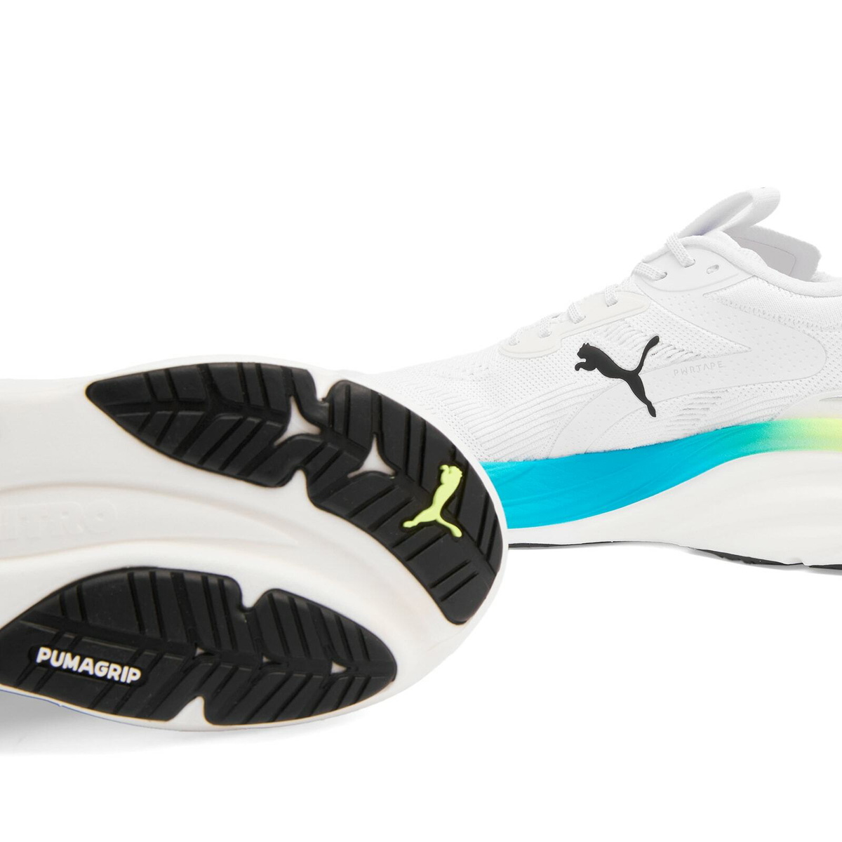 Puma Magnify NITRO 3 Sneaker in White/Mint Melt Puma