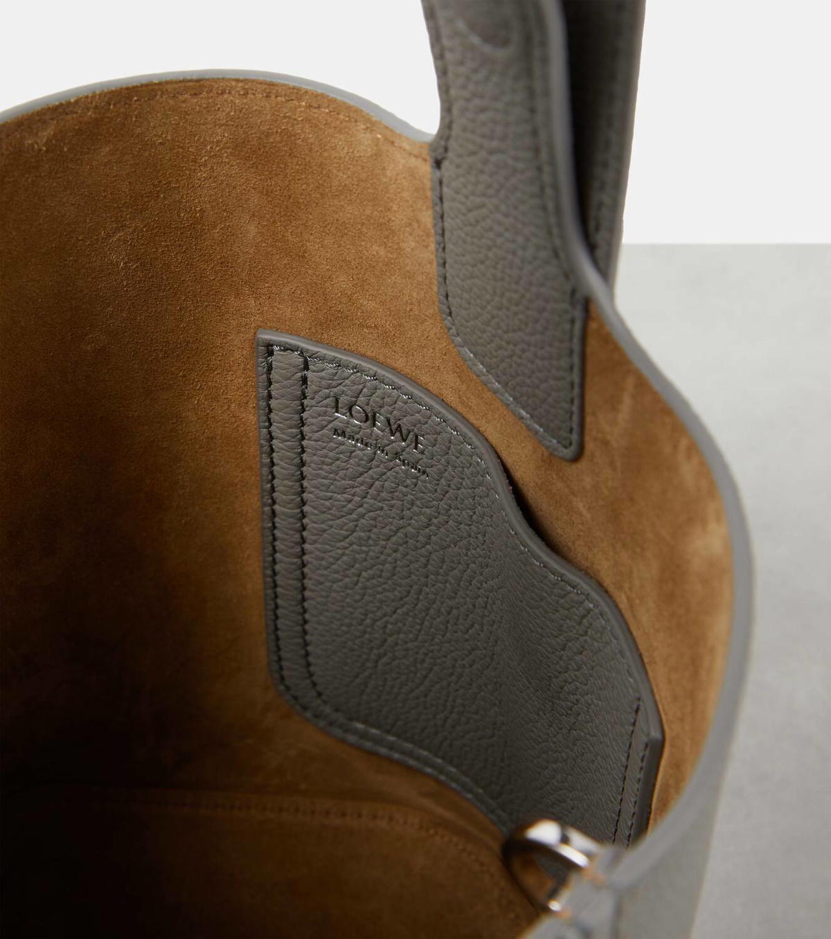 Loewe Pebble Mini leather bucket bag Loewe