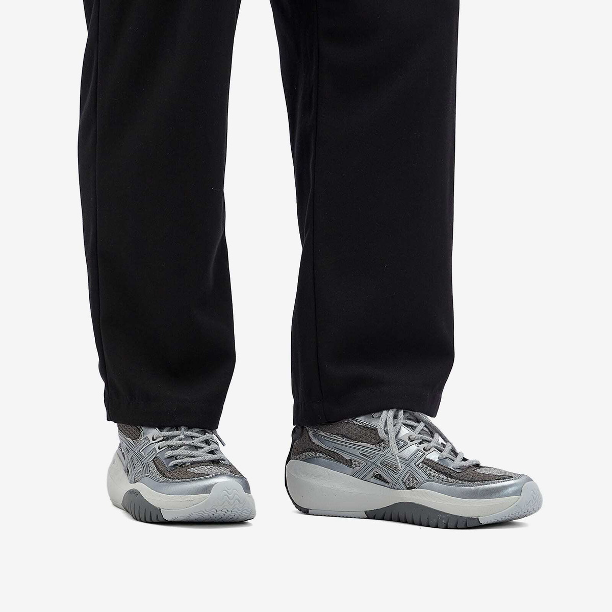 Asics Men's Neocurve in Grey ASICS