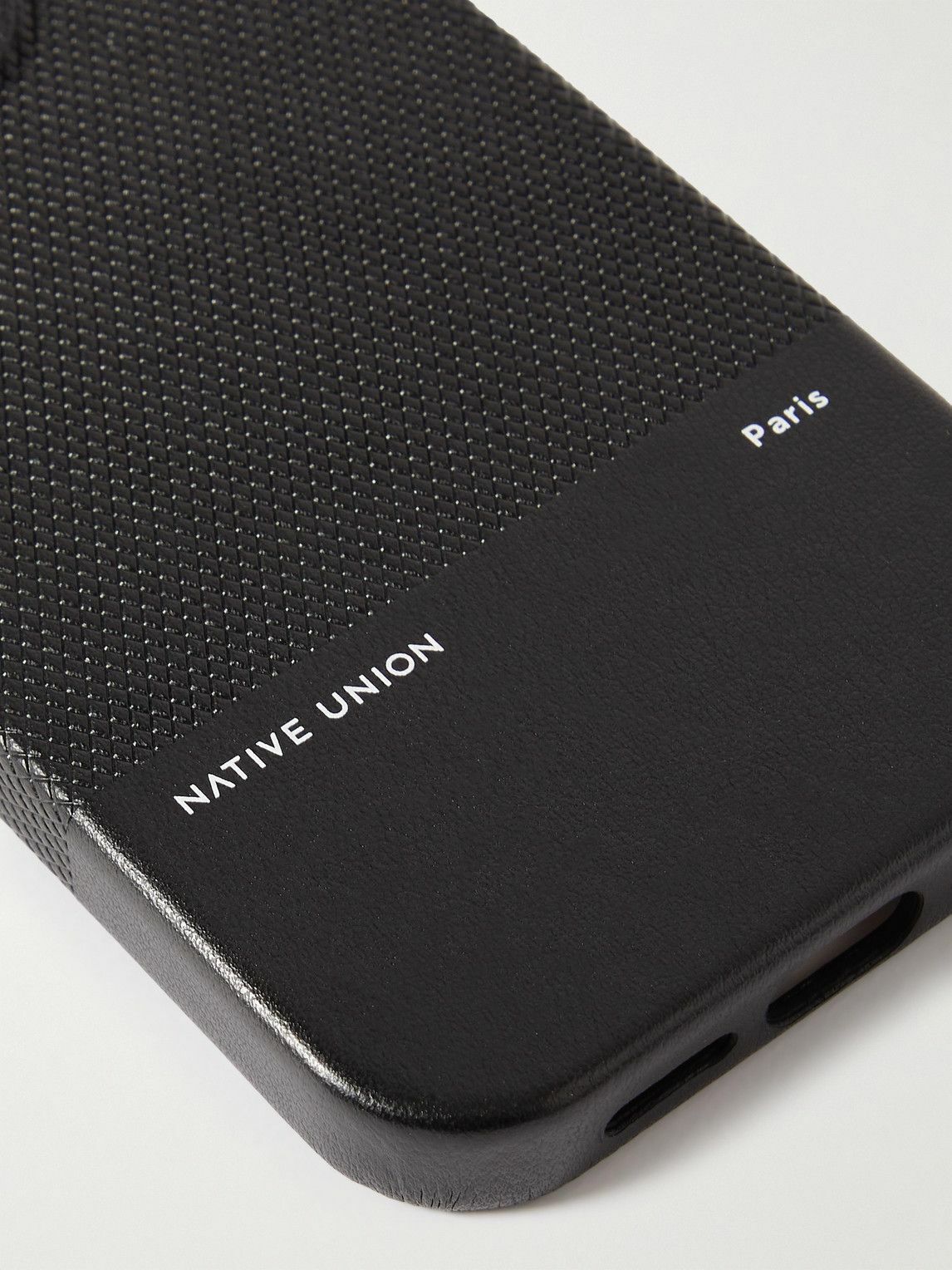 Native Union - (Re)Classic Faux Leather iPhone 15 Pro Phone Case Native ...