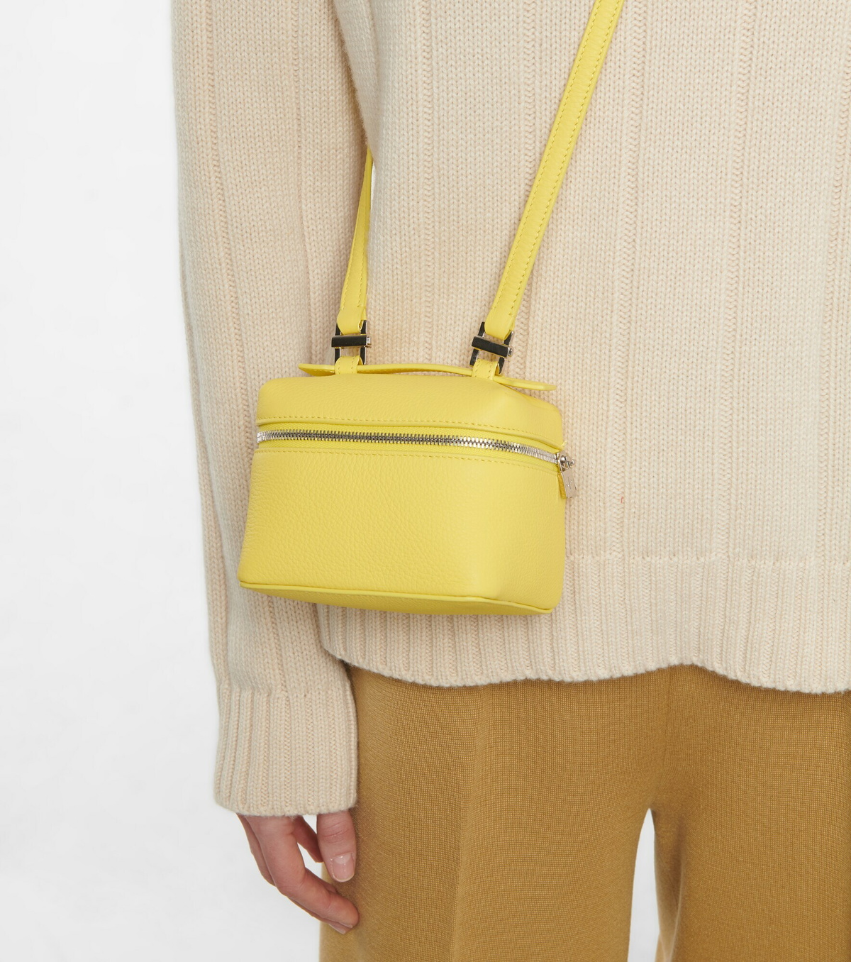 Loro Piana - Extra Pocket L11 leather pouch Loro Piana