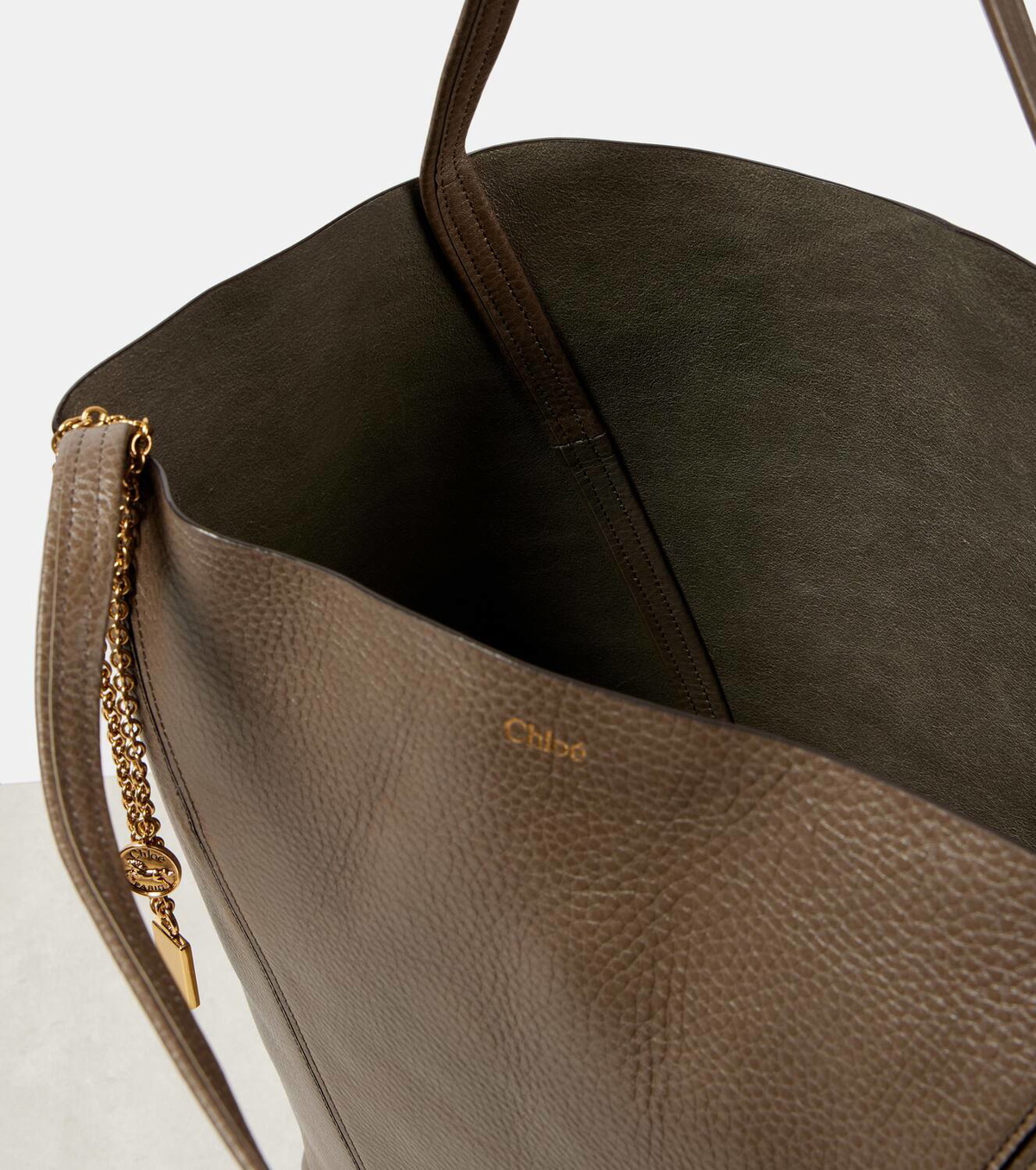 Chloé Chloé Spin Large leather tote bag Chloe