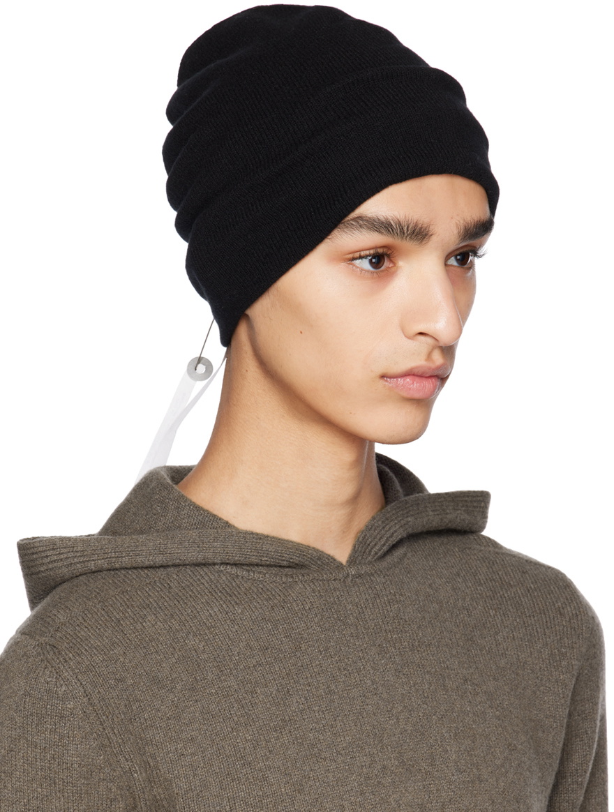 Label Under Construction Black Cocoon Beanie Label Under Construction
