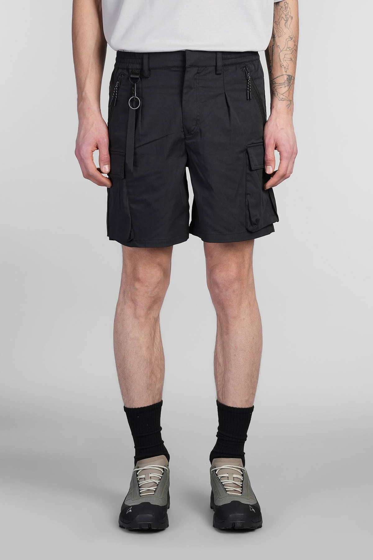 Alpha Industries Utility Cargo Short Shorts In Black Cotton Alpha ...