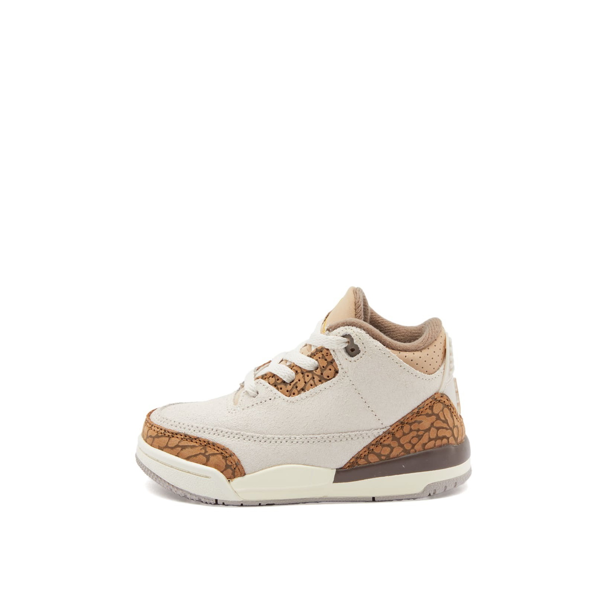 Air Jordan 3 Retro TD Sneakers in Light Orewood Brown/Metallic Gold ...
