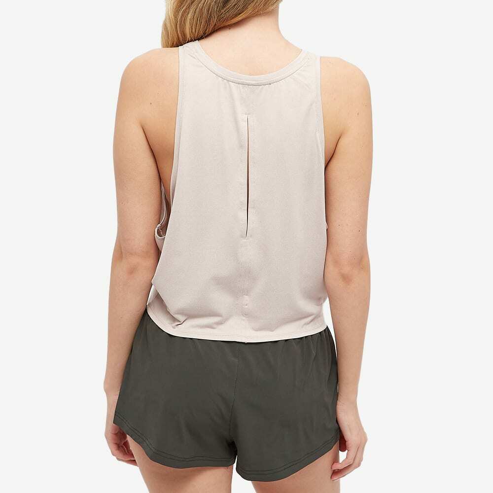 Varley Women's Buckley Active Tank in Silver Grey Marl Varley