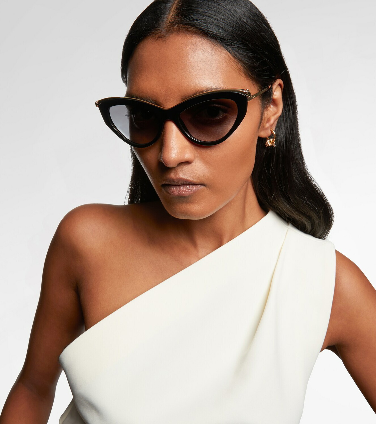 Cartier Eyewear Collection Panthère de Cartier cat-eye sunglasses Cartier