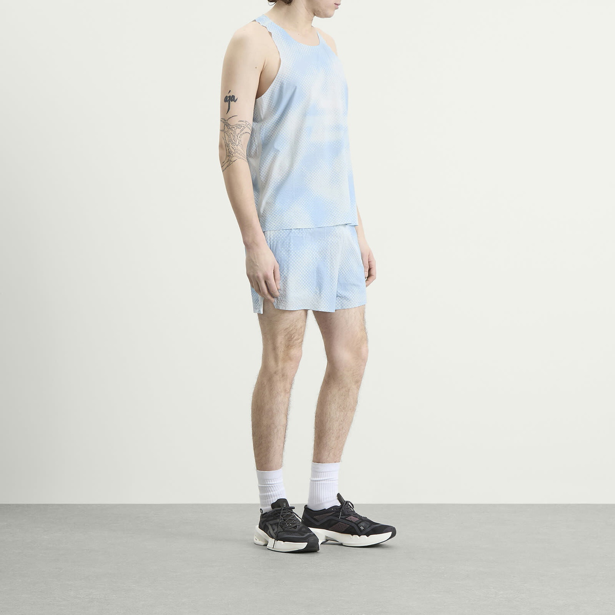 Represent 247 Men's Ultra Singlet in Glacier Fade Out Represent
