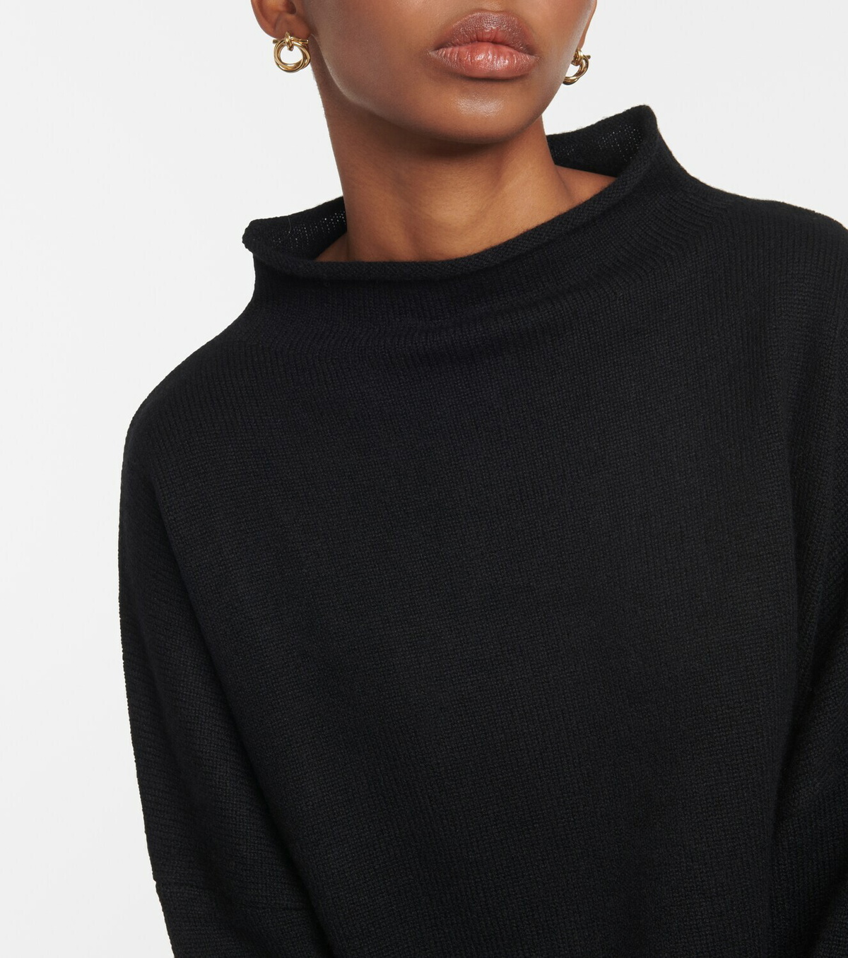 Lisa Yang Sandy cashmere mockneck sweater Lisa Yang