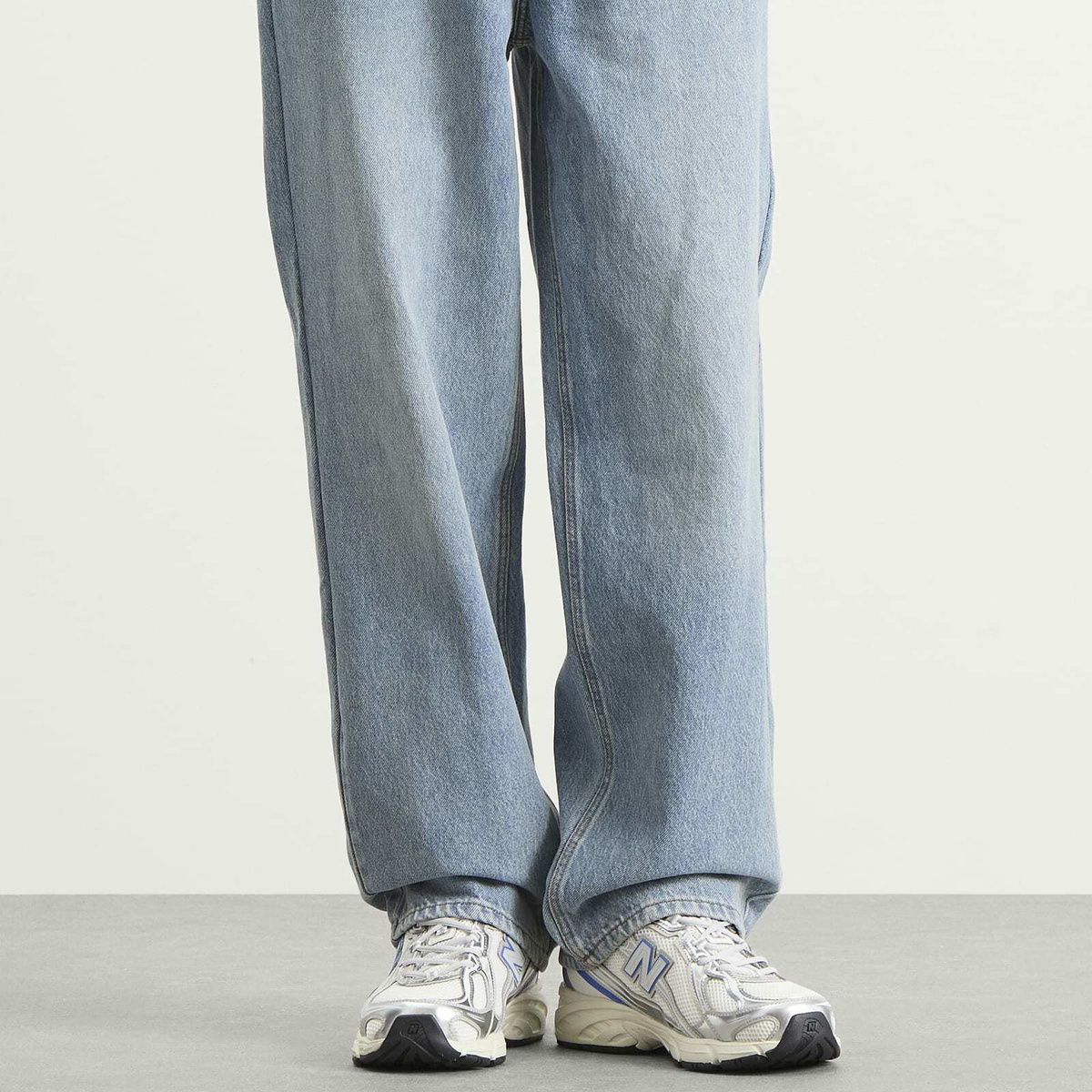 New Balance 740 Sneaker in Blue Bird/Angora New Balance