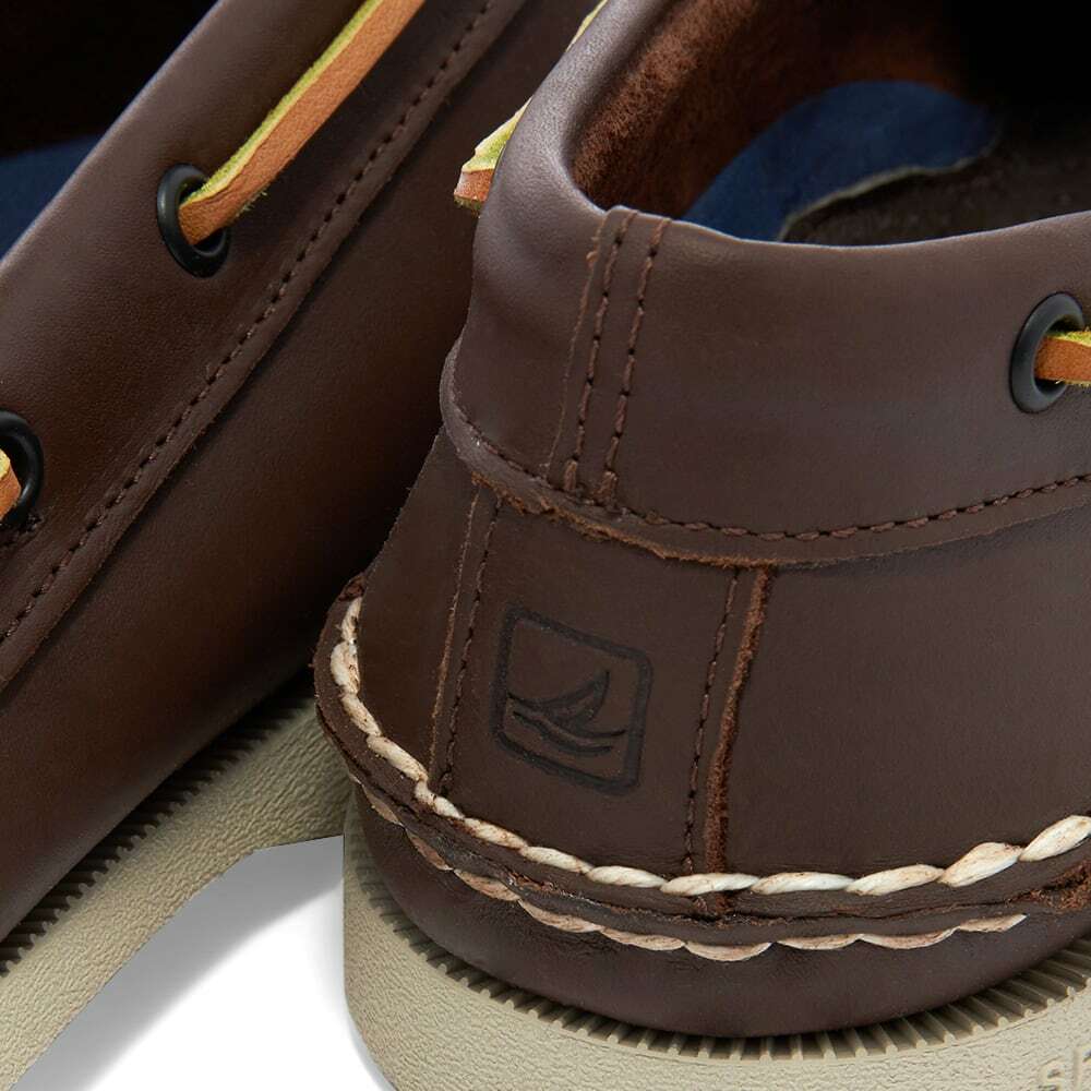 Sperry Men's Topsider Authentic Original 2-Eye in Classic Brown Sperry Topsider