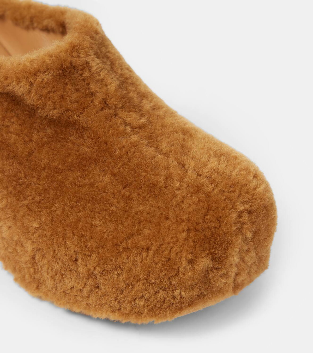 Dries Van Noten Faux fur clogs Dries Van Noten