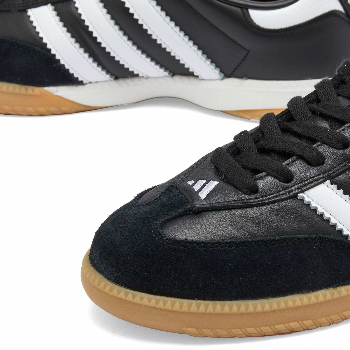 Adidas SAMBA MN Sneakers in Core Black/Ftwr White/Gum adidas