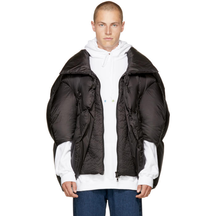 Chen Peng Black Collared Puffer Jacket Chen Peng