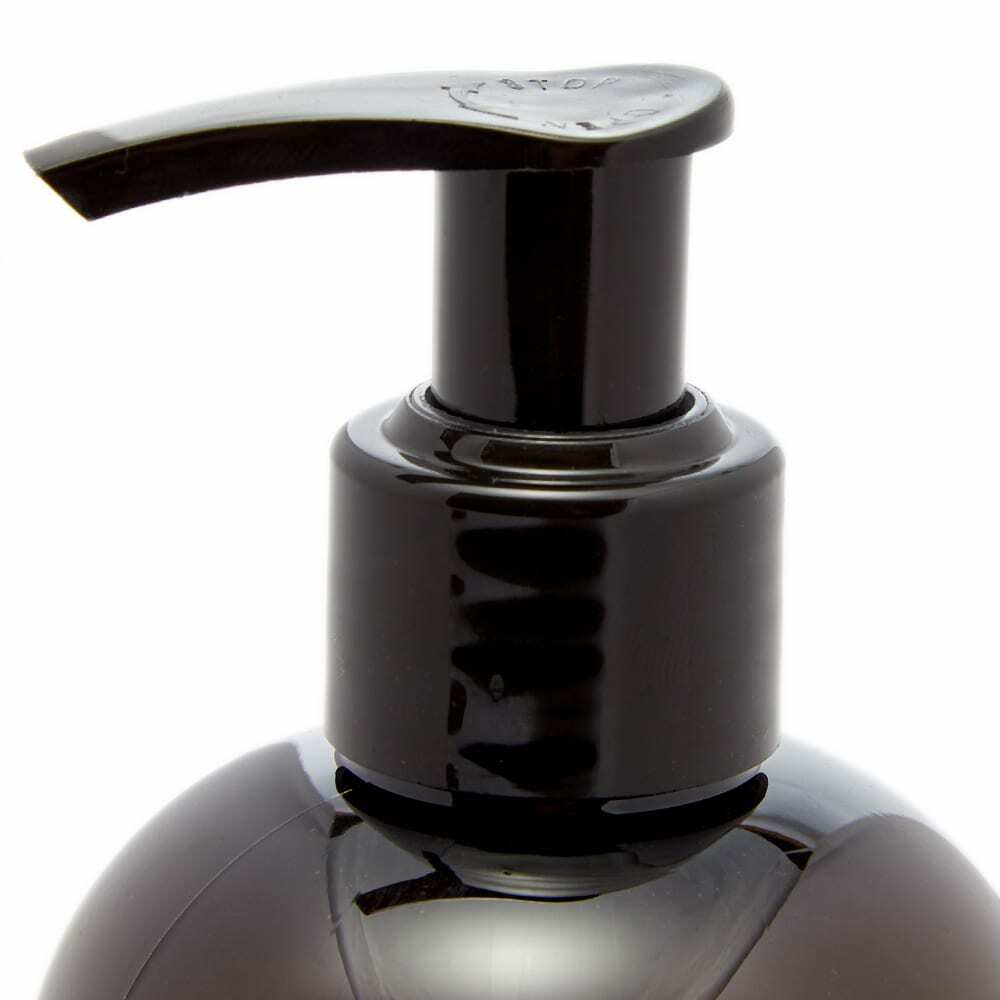 Sans (Ceuticals) PH Perfect Body & Hand Wash in 250ml Sans (Ceuticals)