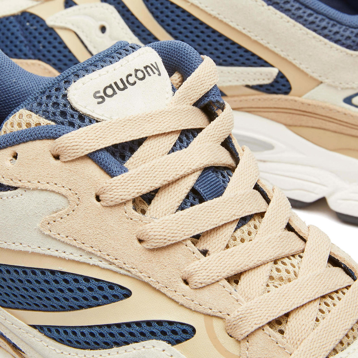 Saucony Pro Grid Omni 9 Premium Sneakers in Beige/Blue Saucony