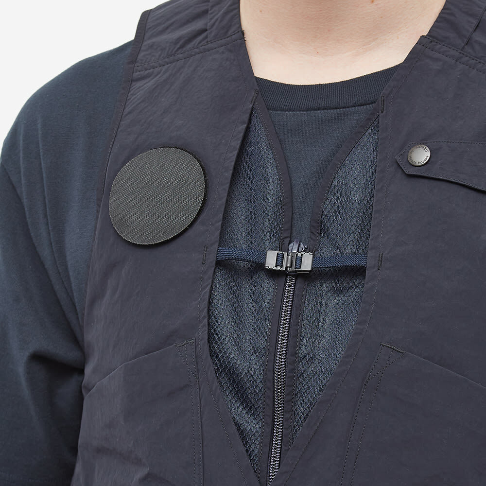 Norbit by Hiroshi Nozawa Men's Field Layer Mesh Vest in Navy Norbit by ...