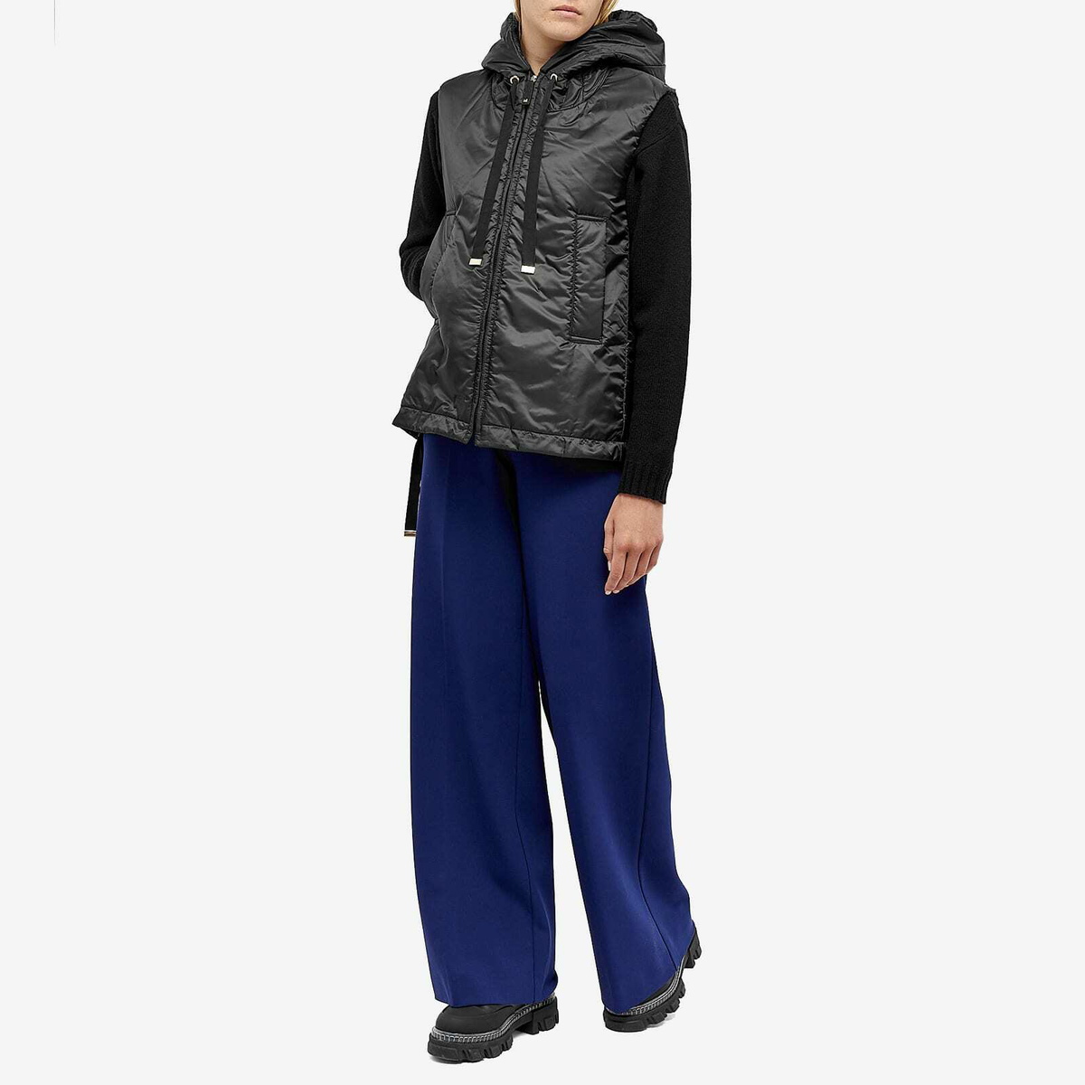 Max Mara Women's Greengo Short Gilet Jacket in Black Max Mara