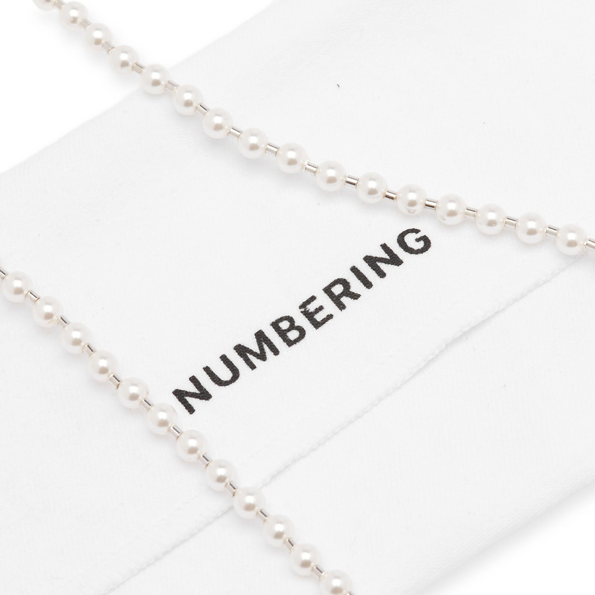 NUMBERING Men's Pearl Toggle Necklacec in White Numbering