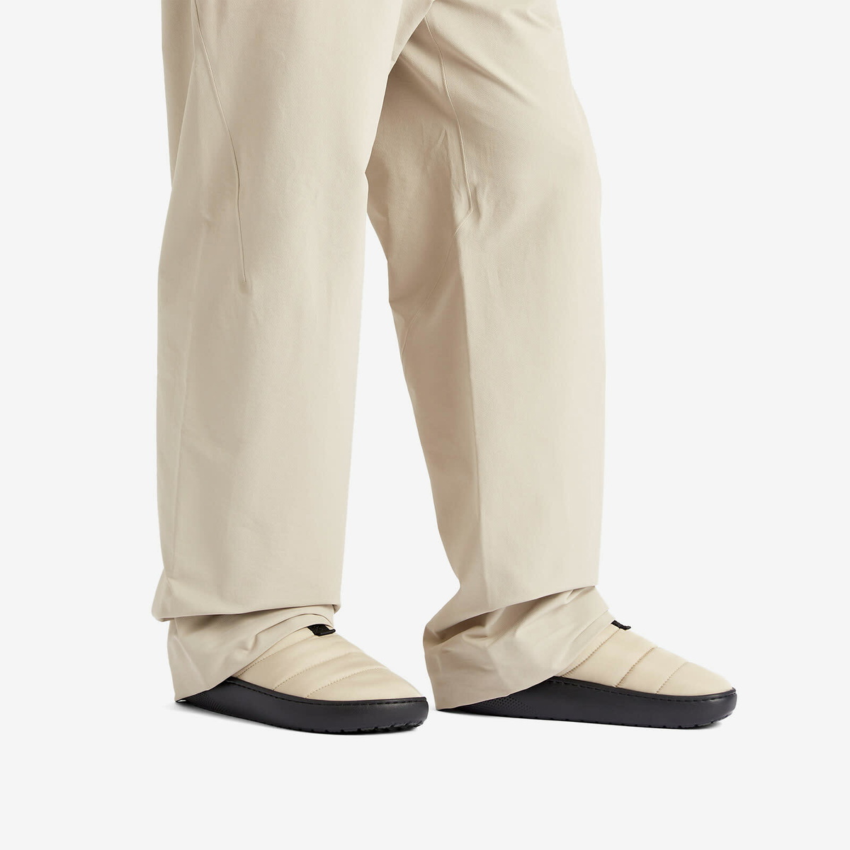 Crocs Classic Puff Moc in Moth Multi Crocs