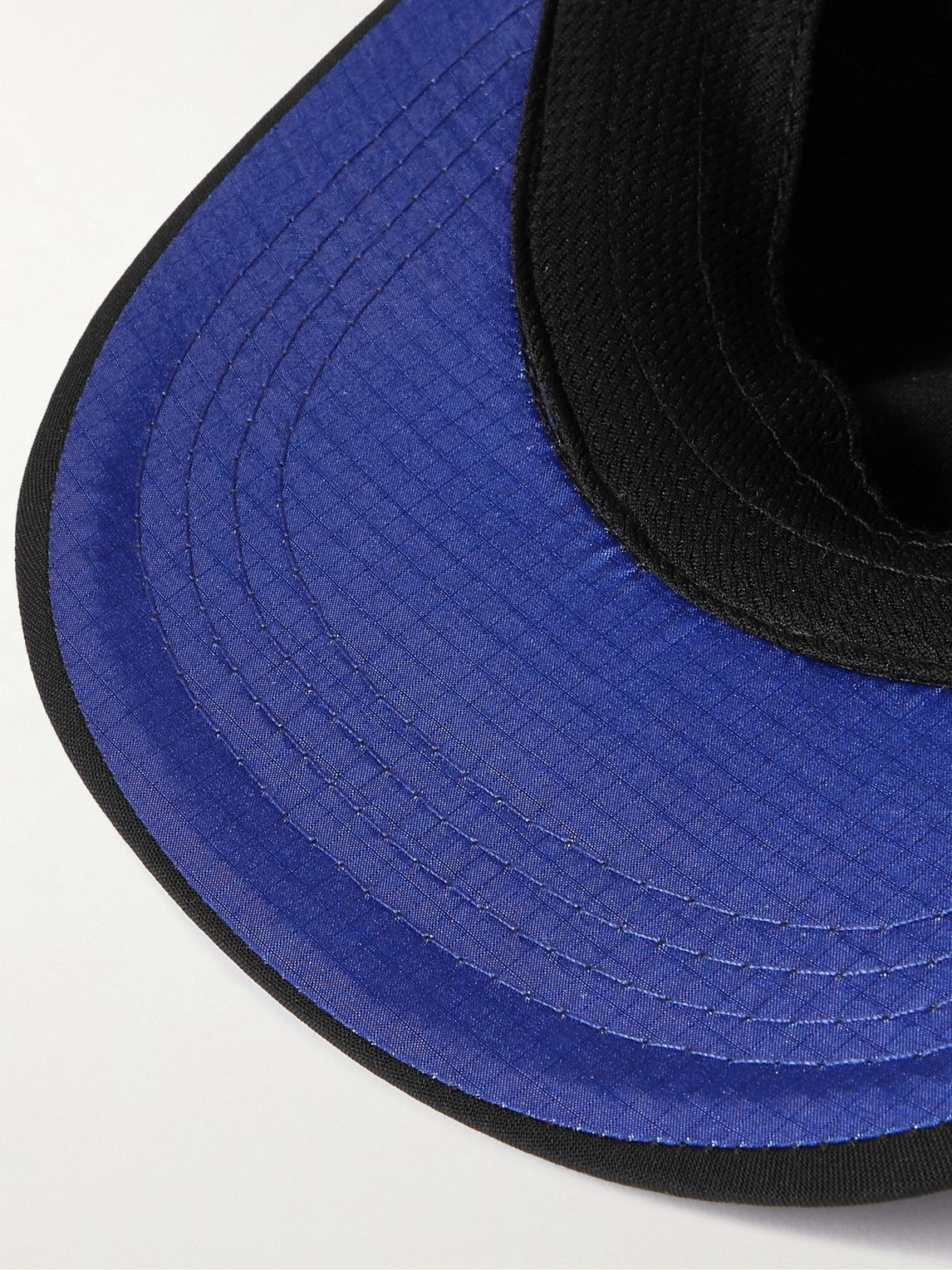 Satisfy - Appliquéd PeaceShell Cap Satisfy