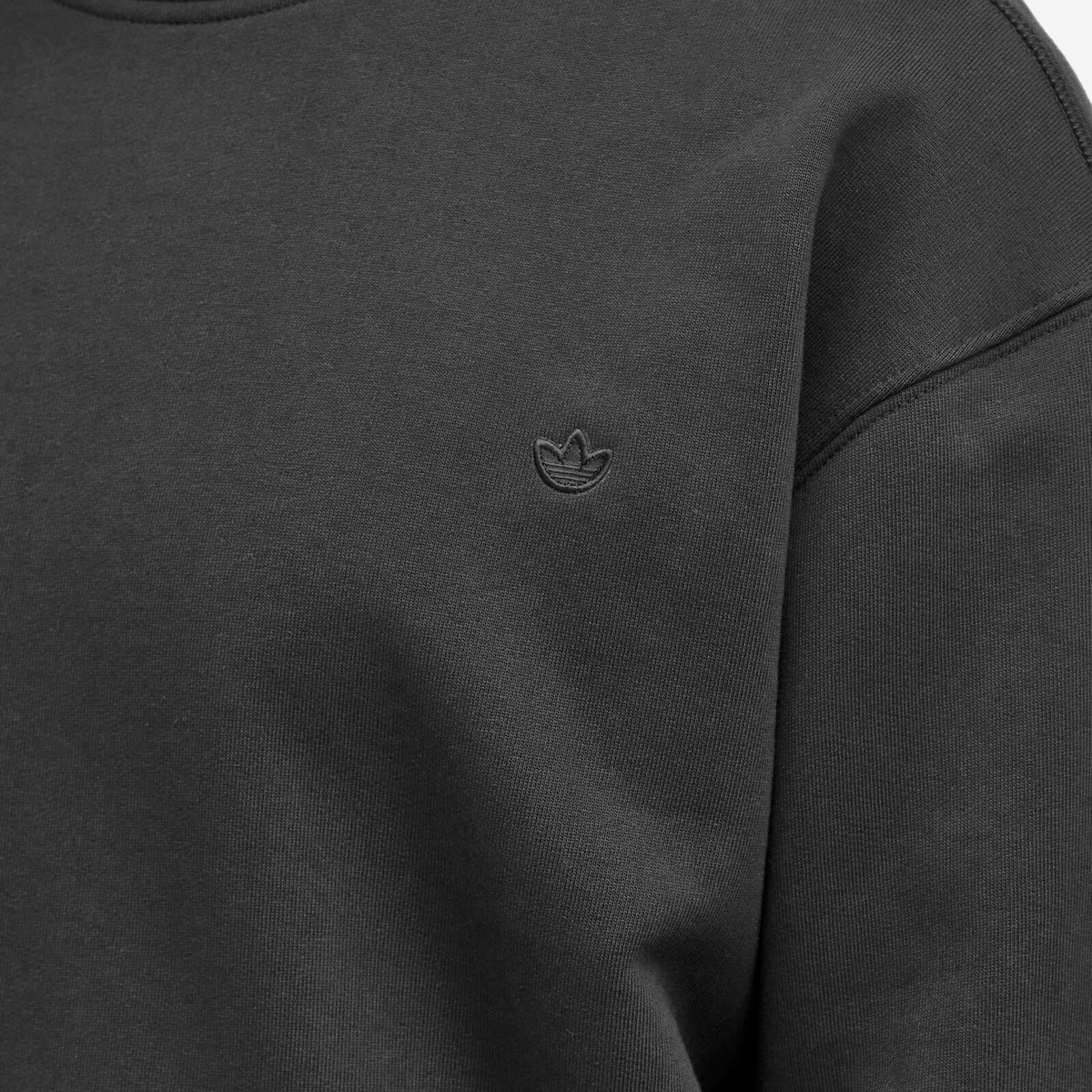 Adidas Men's Premium Essentials Crew in Black adidas