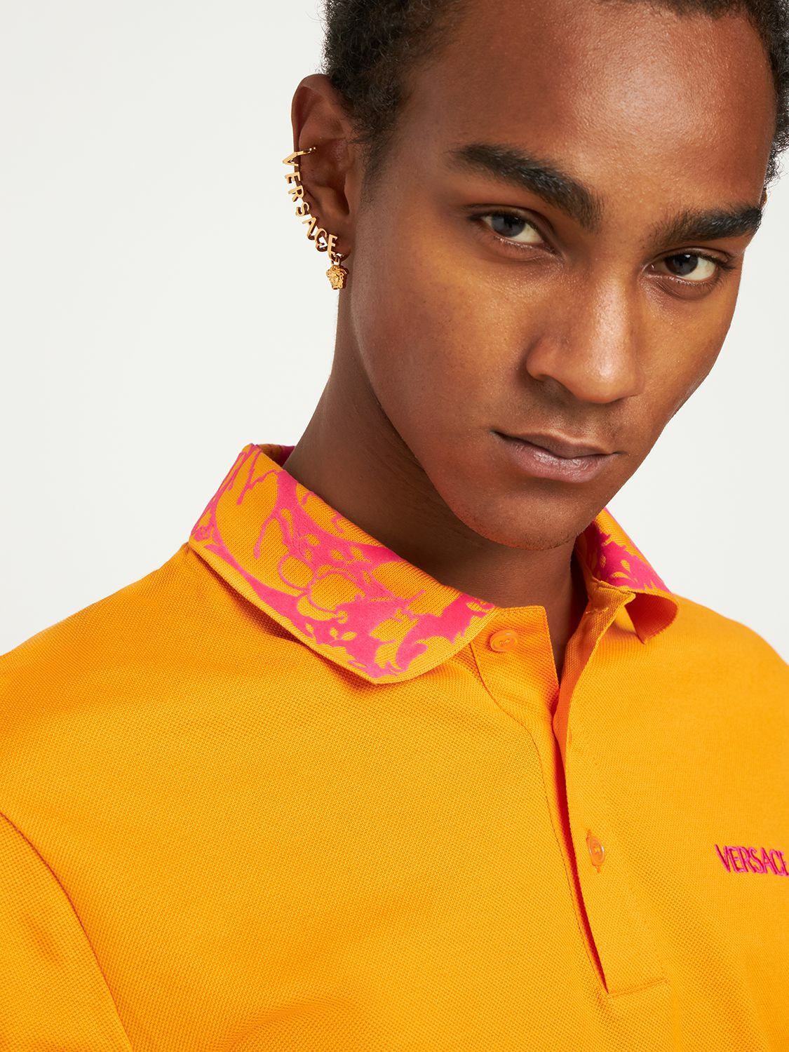 VERSACE - Versace Lettering & Medusa Ear Cuff Versace