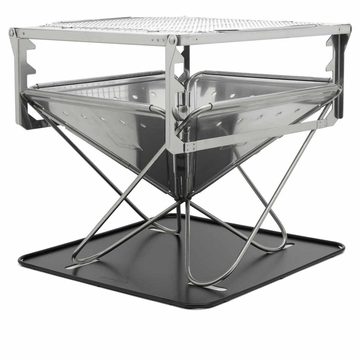 Snow Peak Men's Takibi Fire & Grill Set in Silver Snow Peak
