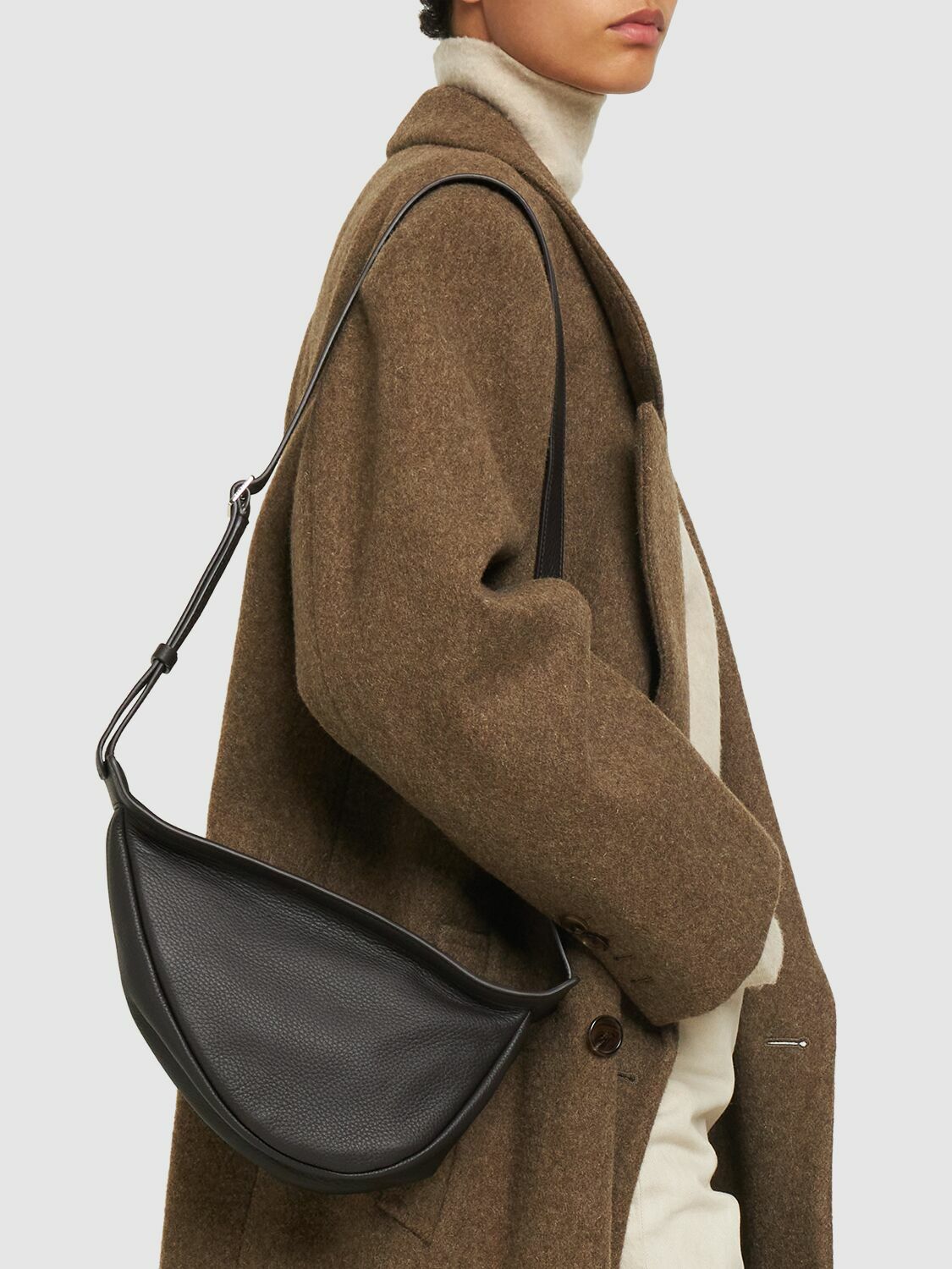 THE ROW - Small Slouchy Banana Leather Bag The Row