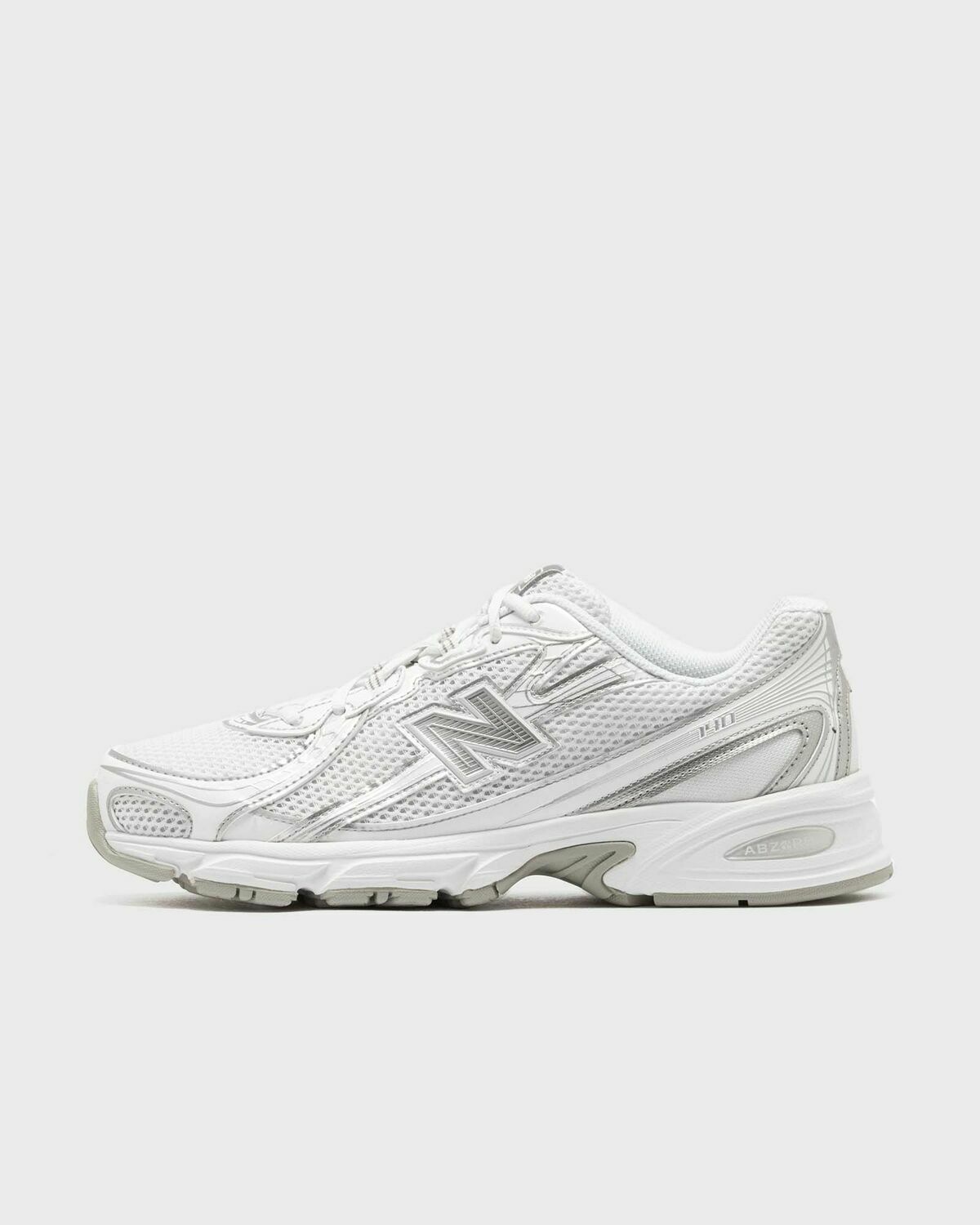 New Balance 740 White Lowtop New Balance