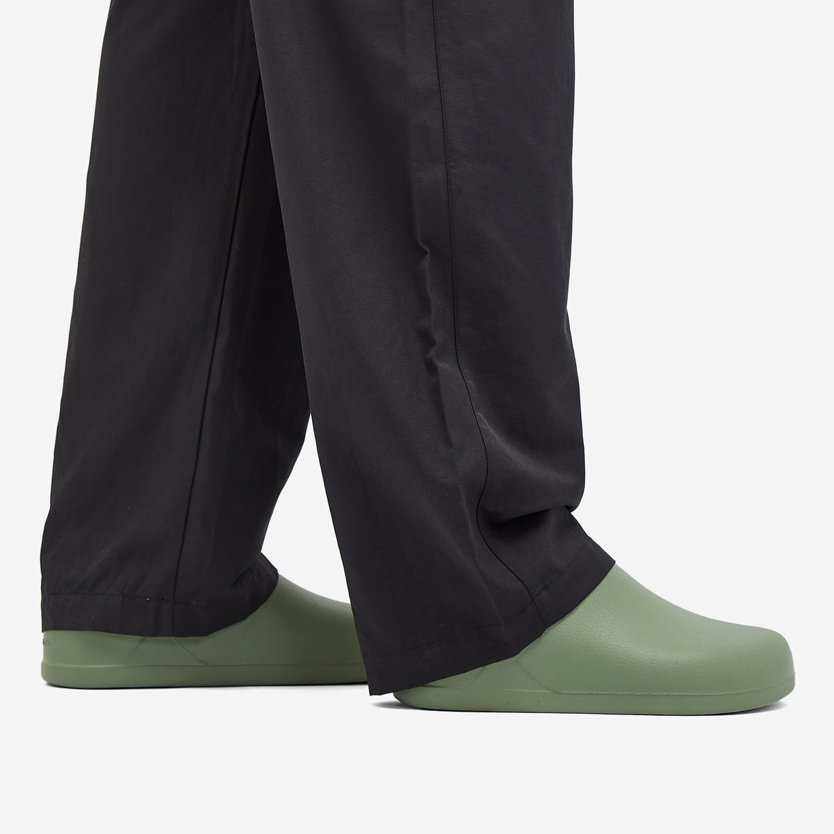 Crocs Dylan Clog in Moss Crocs