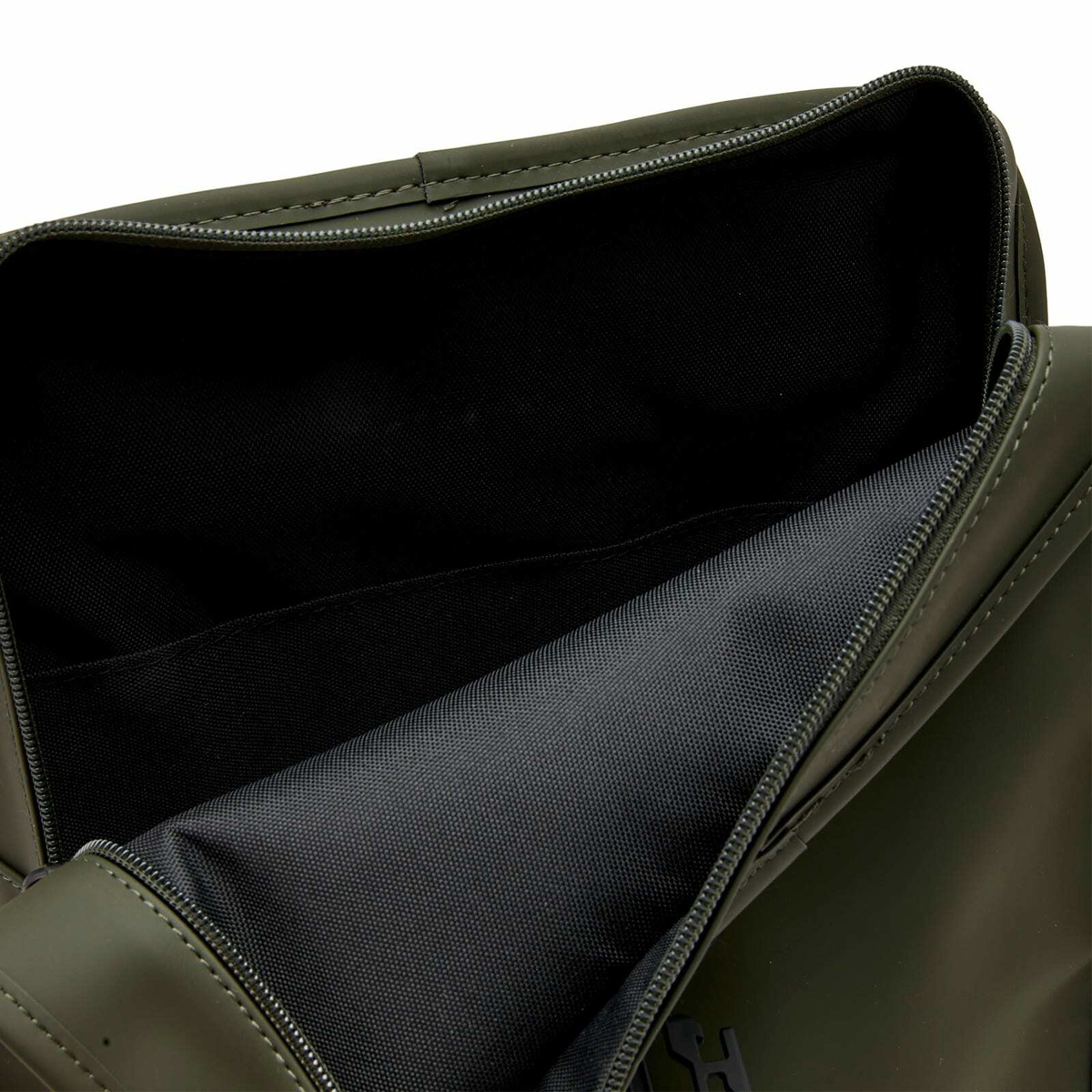 Rains Men's Trail Backpack Mini in Green Rains