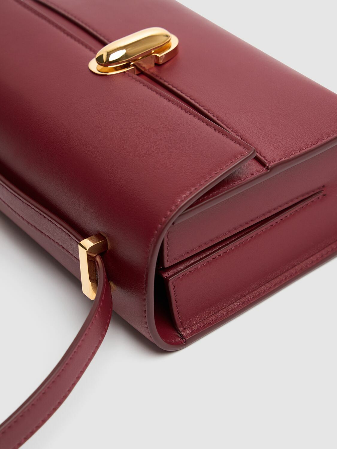 SAVETTE The Symmetry 19 Leather Shoulder Bag Savette